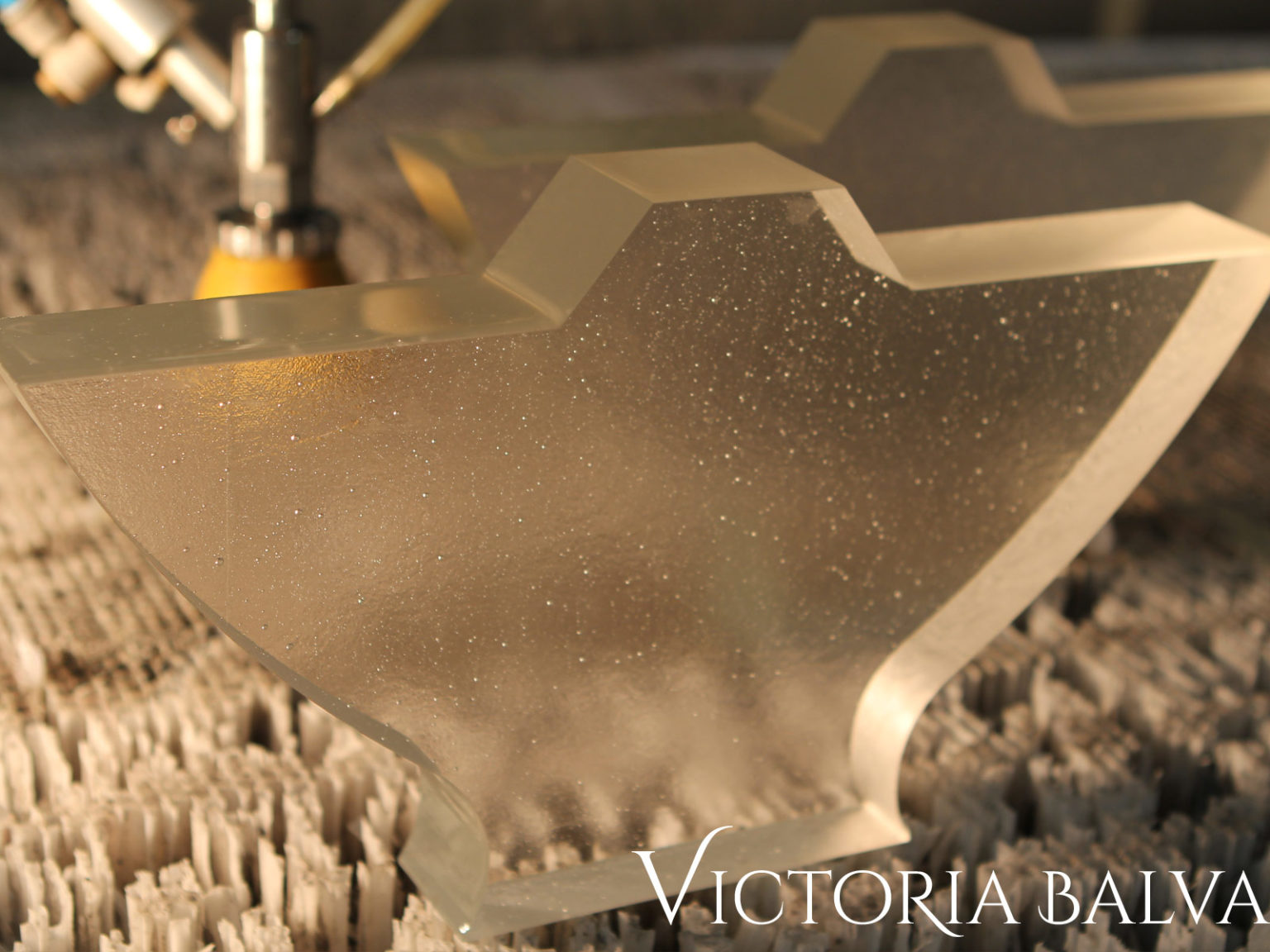 Water jet cutting: Thick art glass slab – Victoria Balva