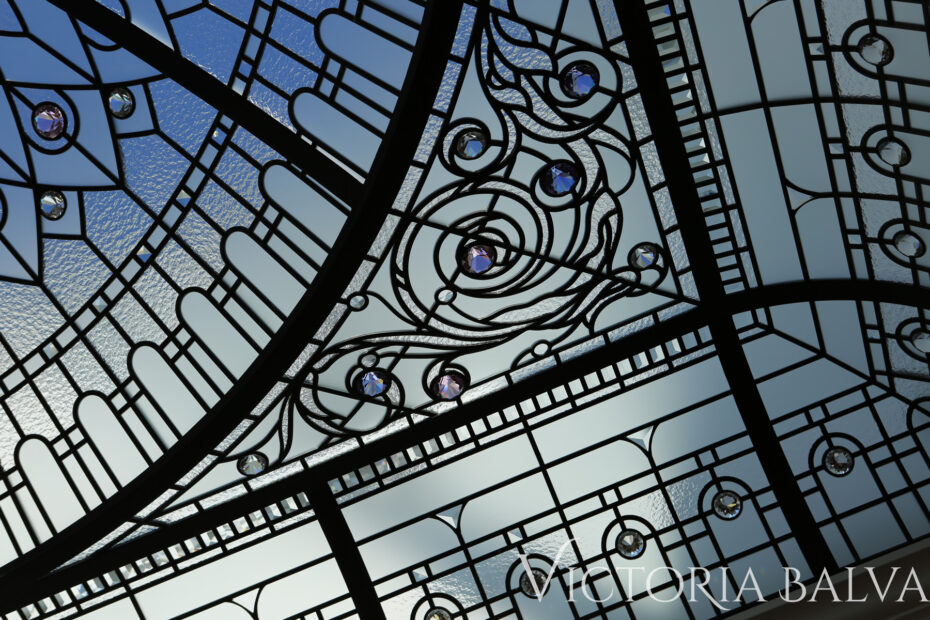 Gorgeous stained and leaded glass dome roof skylight Wayzata – Victoria ...