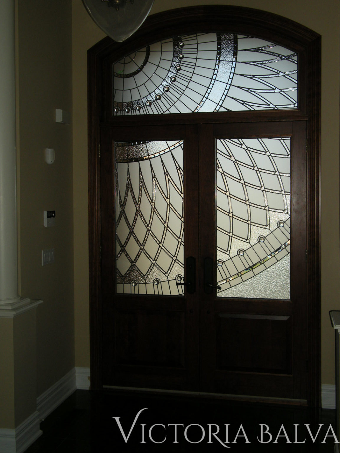 Classically modern front entrance double door Nick & Helen – Victoria Balva
